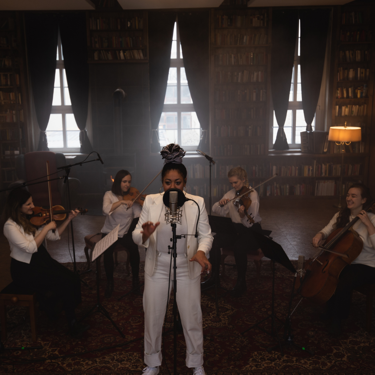 Trying in Vain - Live String Session - DIANA EZEREX